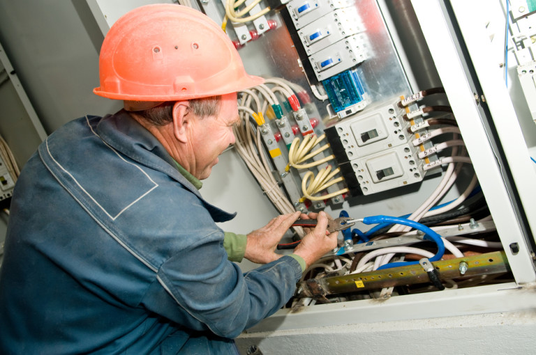 Electrical Work Injury Attorneys in Pennsylvania - Lundy Law Personal ...